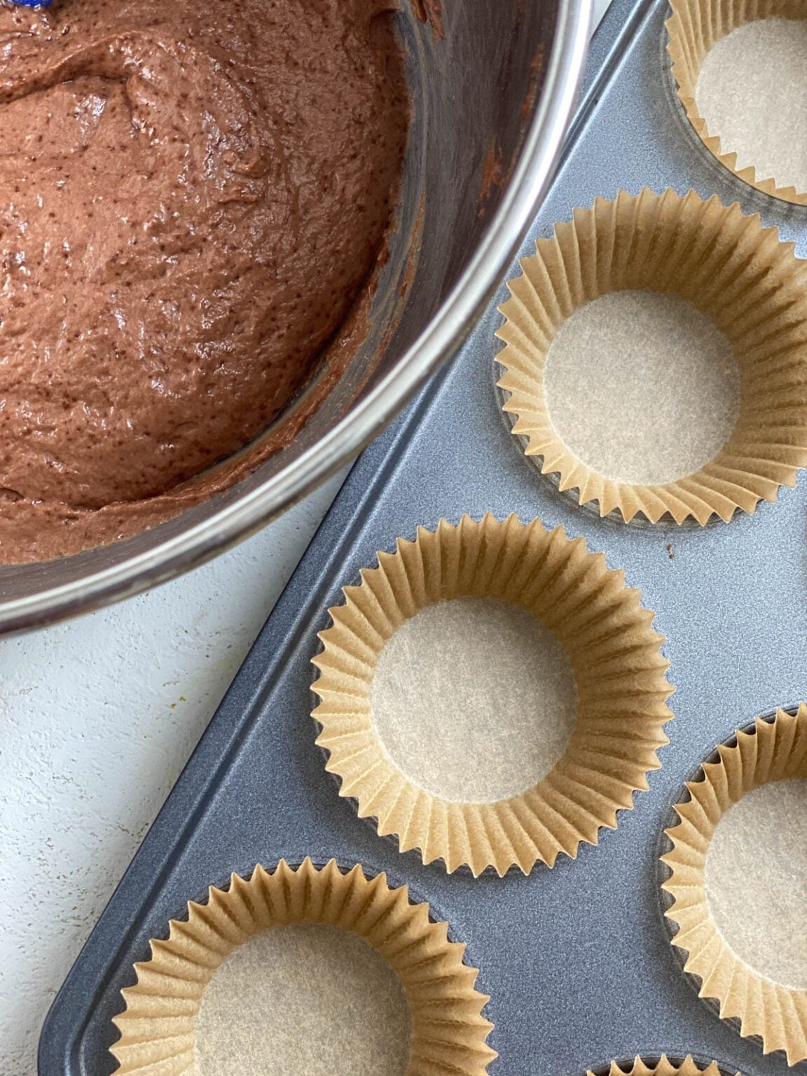 Easy Vegan Chocolate Cupcakes - Food Sharing Vegan
