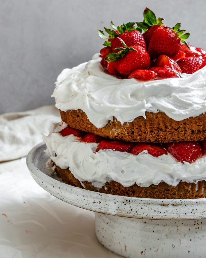 Vegan Strawberry Shortcake [Cake Version] - Food Sharing Vegan