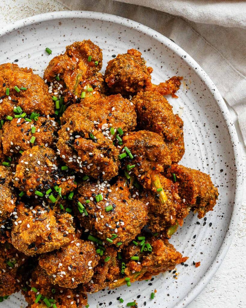 Bang Bang Broccoli [+ Cauliflower| Baked] - Food Sharing Vegan
