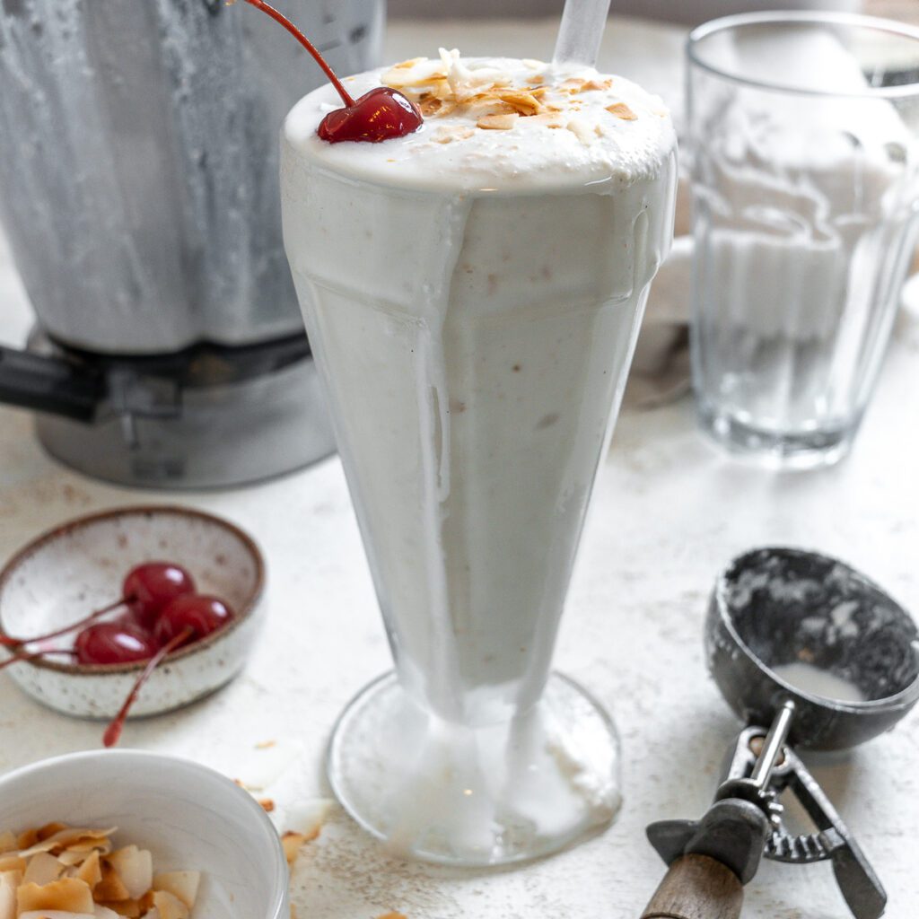 3-Ingredient Coconut Shake - Food Sharing Vegan